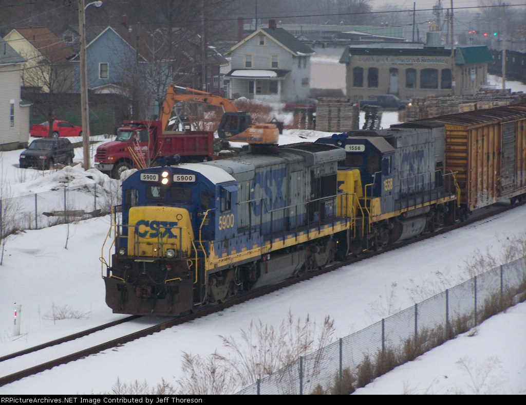 CSXT 5900